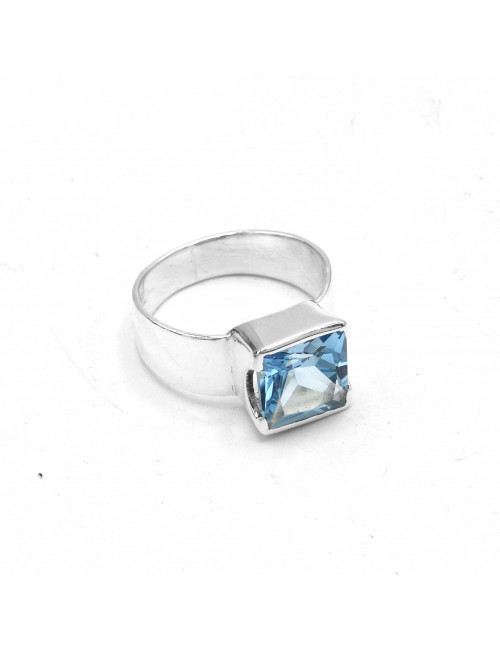 Anillo de Topacio Azul y plata - El Taller de los Minerales